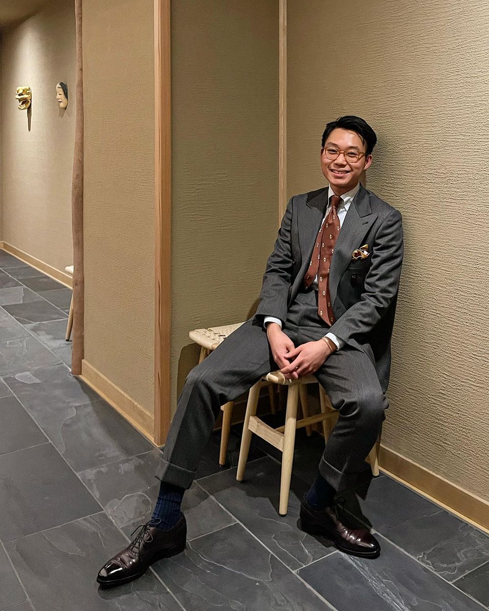 How to Wear that Tie You Just Got for the Holidays