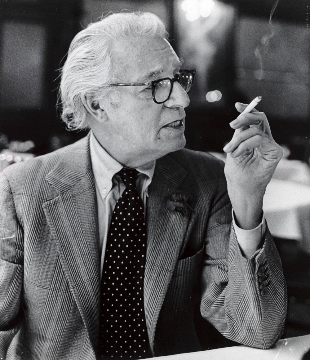 How Harry Styles Wears Tailoring