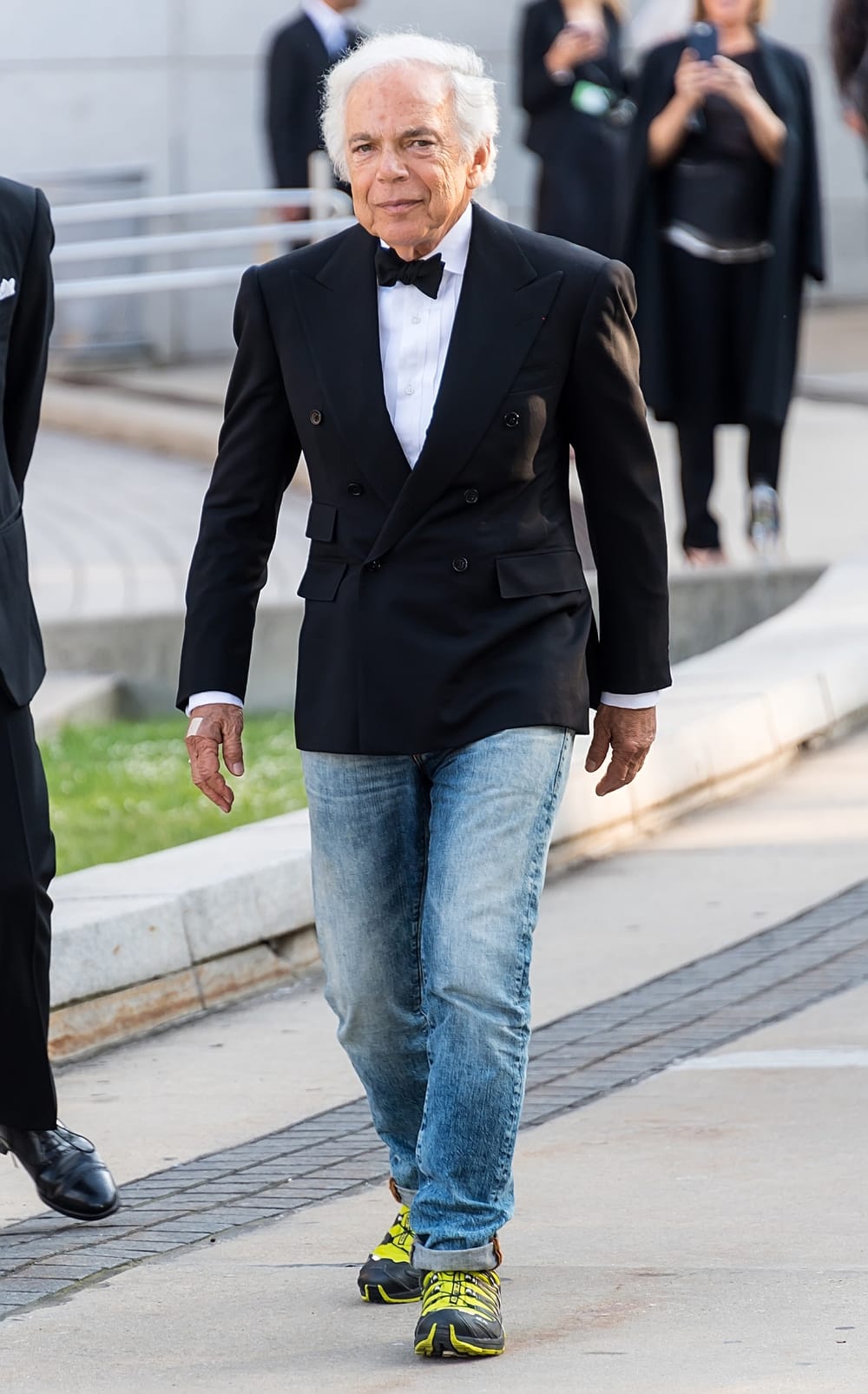 How to Wear Sneakers with Tailoring